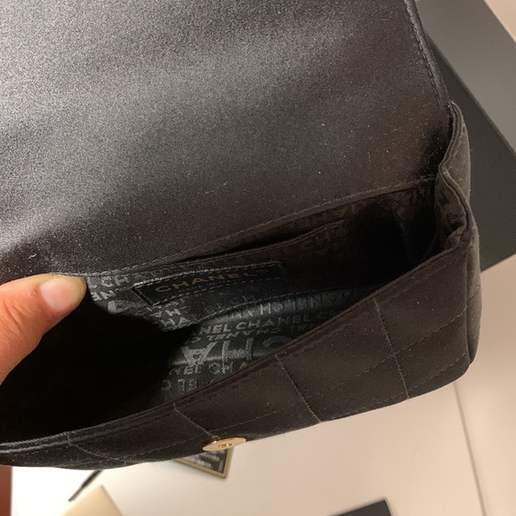 CHANEL | Bags | Chanel Iconic Y2k Quilted Camellia Flap Bag Black Vegan ...